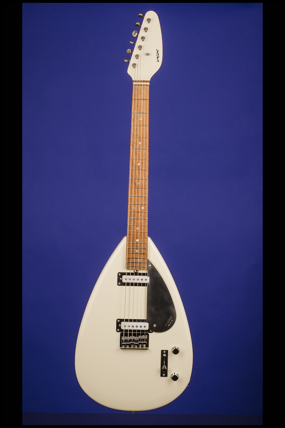 Mark III Custom Shop Limited Edition 50th Anniversary Teardrop Guitars ...