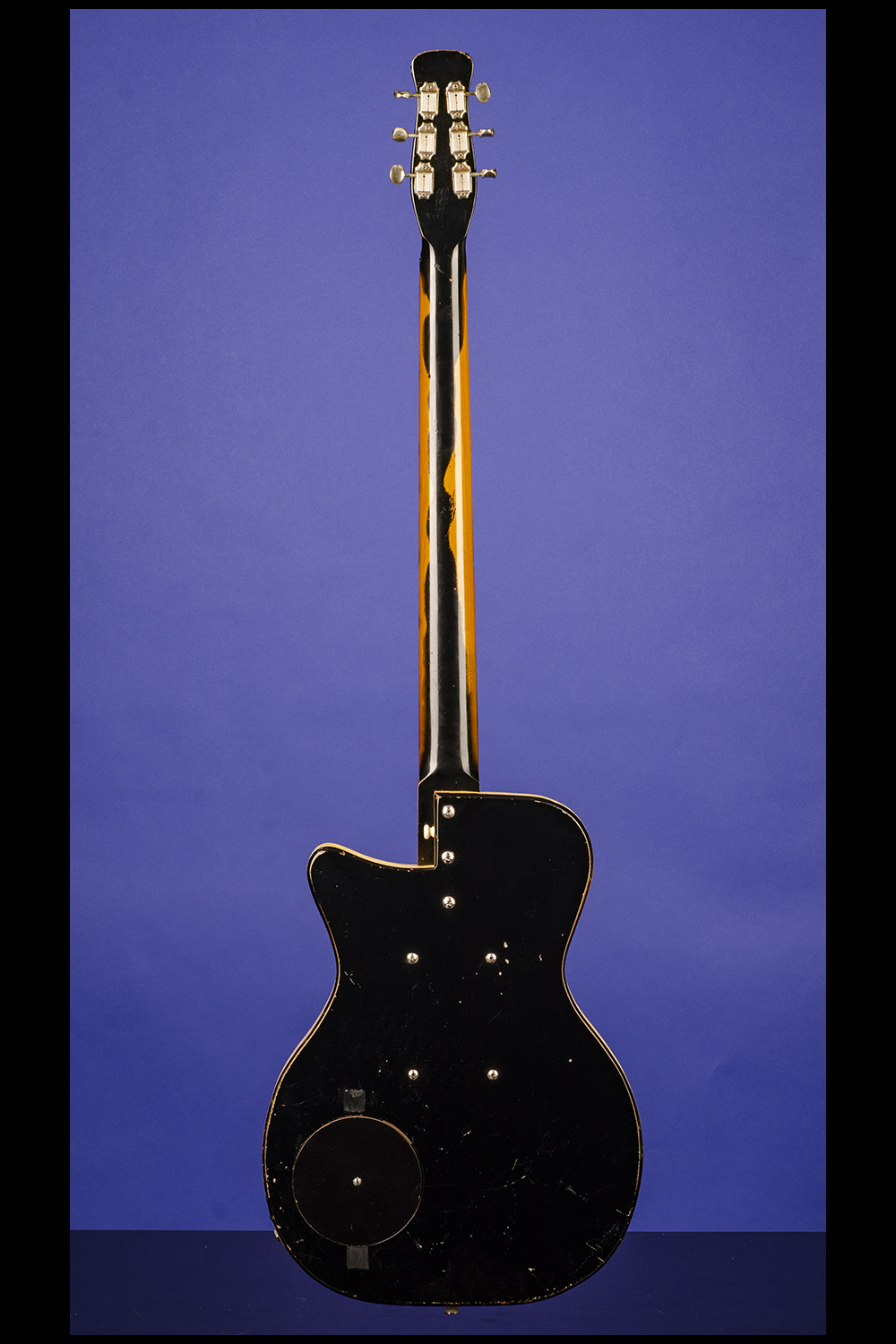 Six String Bass Model 57 1373L Guitars | Fretted Americana Inc.