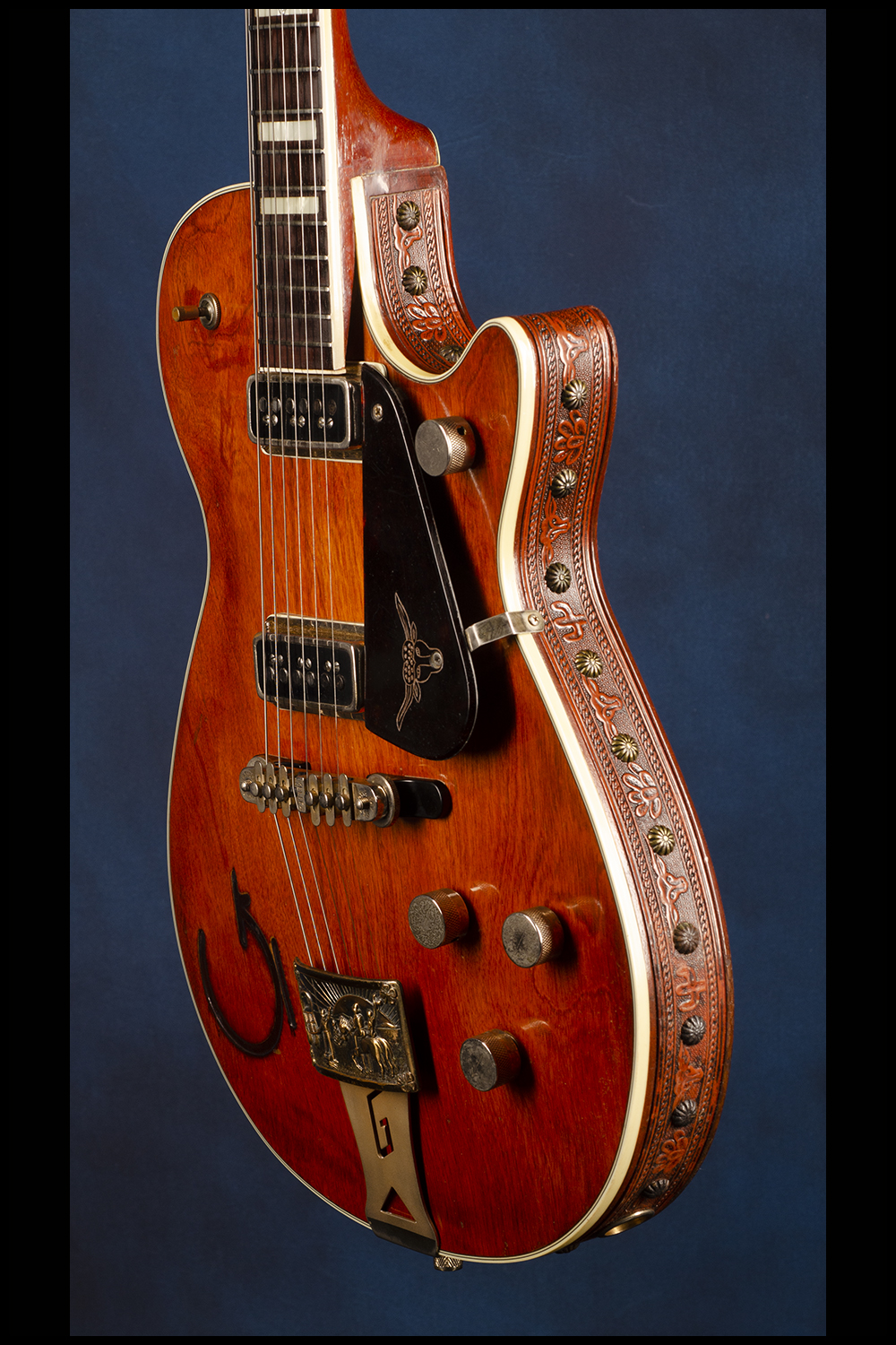6130 Round Up Guitars | Fretted Americana Inc.