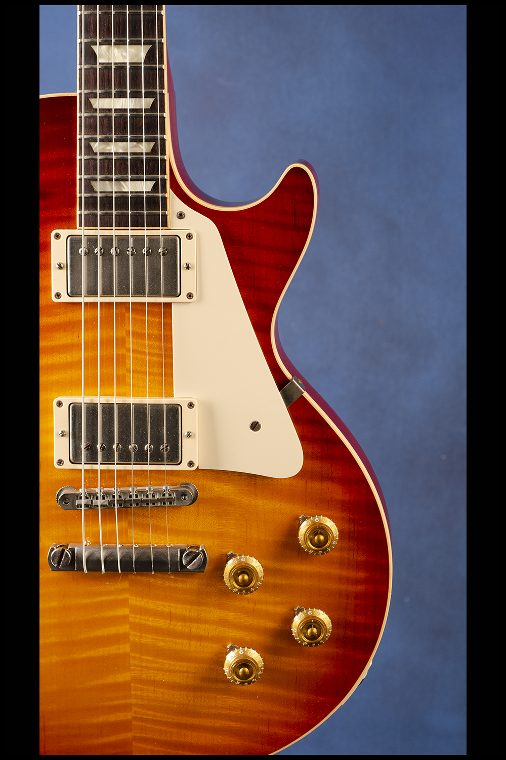 Les Paul Standard R9 - Vic DaPra Caramel Burst Fade Guitars | Fretted ...