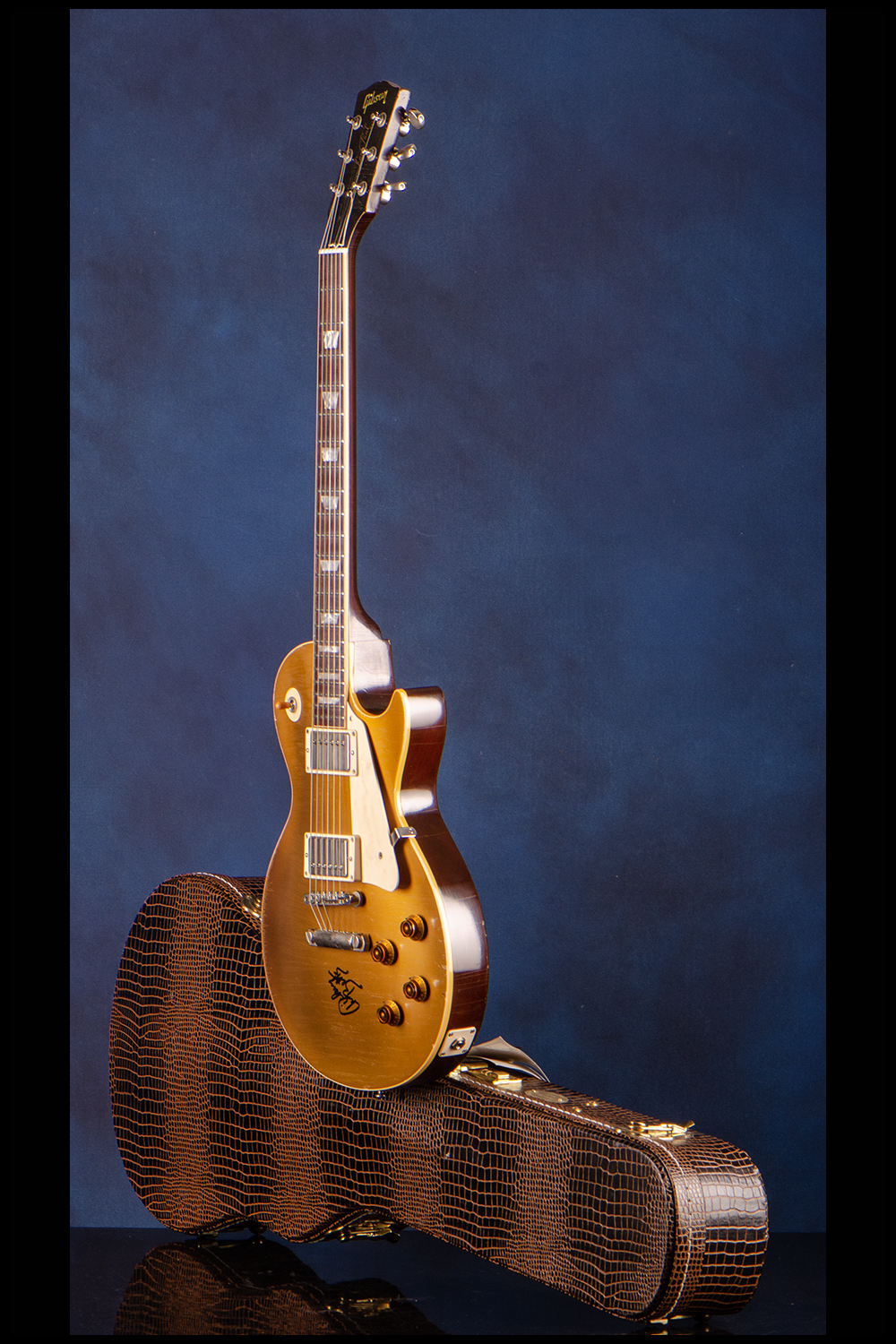Les Paul Standard GoldTop Dickey Betts Prototype Guitars | Fretted ...