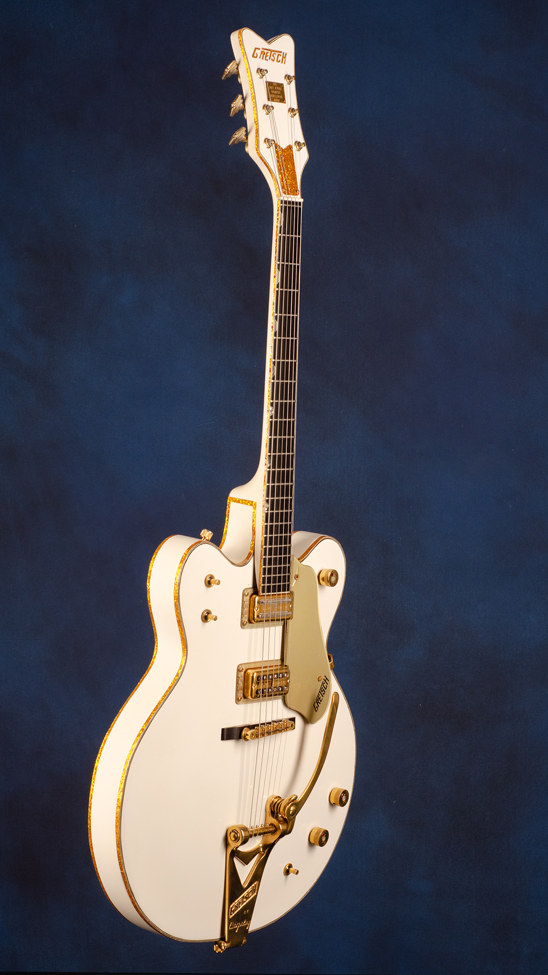 Country Gentleman 6122 / 6136 White Falcon Guitars | Fretted Americana Inc.